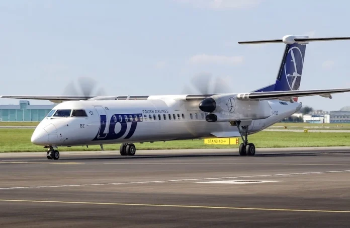 Ostatni lot kultowej "parówki"! LOT rezygnuje z ikony polskiego nieba